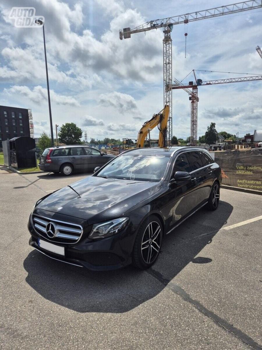 Mercedes-Benz E 220 2016 in Vilnius, with an engine capacity of 2.20 L and mileage of 505 thousand km for 9800 €, photo 3 on AUTOMOTO.COM.LV