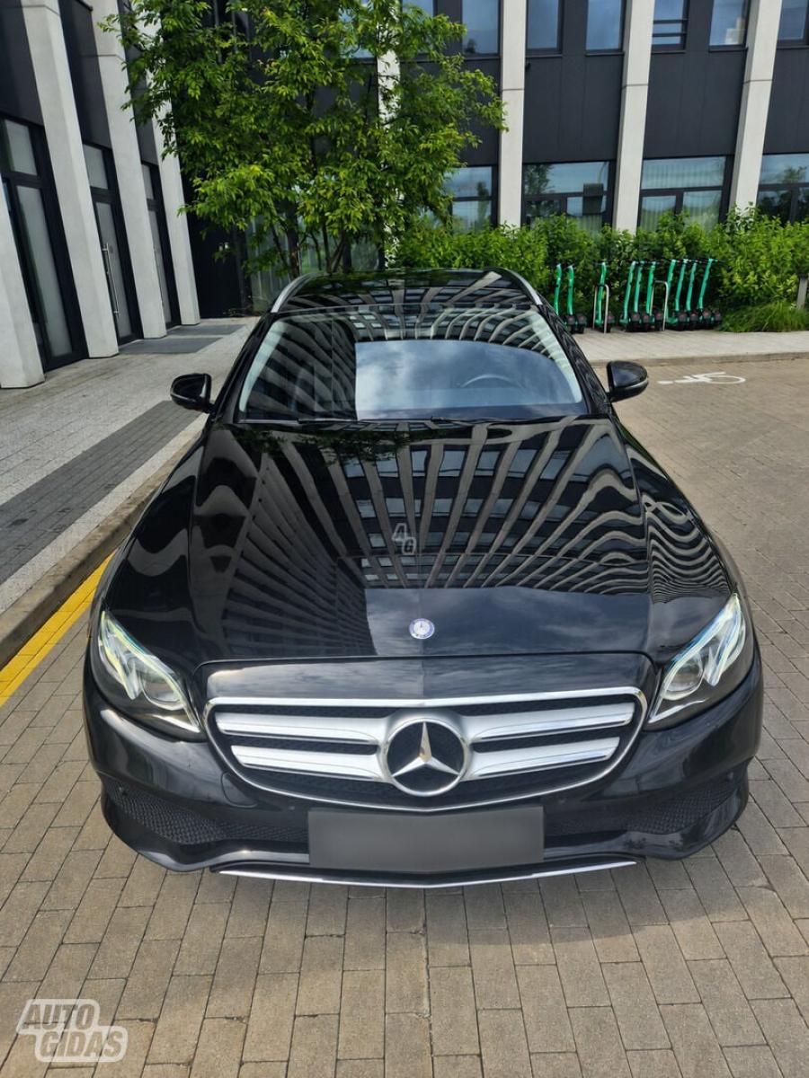 Mercedes-Benz E 220 2016 in Vilnius, with an engine capacity of 2.20 L and mileage of 505 thousand km for 9800 €, photo 4 on AUTOMOTO.COM.LV