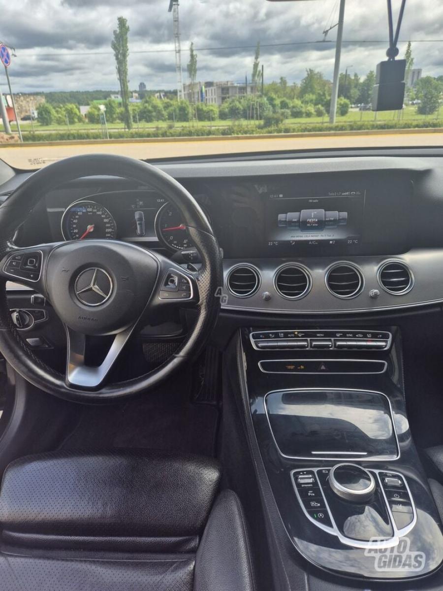 Mercedes-Benz E 220 2016 in Vilnius, with an engine capacity of 2.20 L and mileage of 505 thousand km for 9800 €, photo 8 on AUTOMOTO.COM.LV