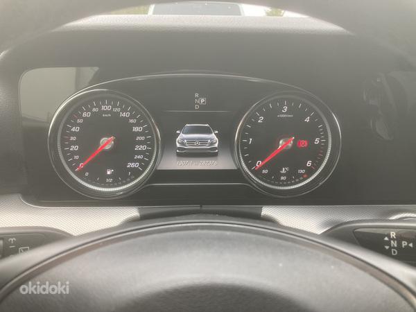 Mercedes-Benz E 220 2017 in Tallinn, with an engine capacity of 0.00 L and mileage of 282 thousand km for 18000 €, photo 6 on AUTOMOTO.COM.LV