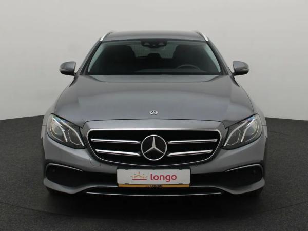 Mercedes-Benz E 220 2019 Viļņa, ar dzinēja tilpumu 2.00 L un nobraukumu 240 tūkst. km par 19599 €, foto 3 vietnē AUTOMOTO.COM.LV