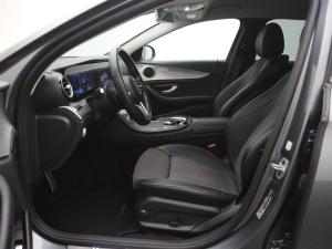 Mercedes-Benz E 220 2019 Viļņa, ar dzinēja tilpumu 2.00 L un nobraukumu 240 tūkst. km par 19599 €, foto 5 vietnē AUTOMOTO.COM.LV