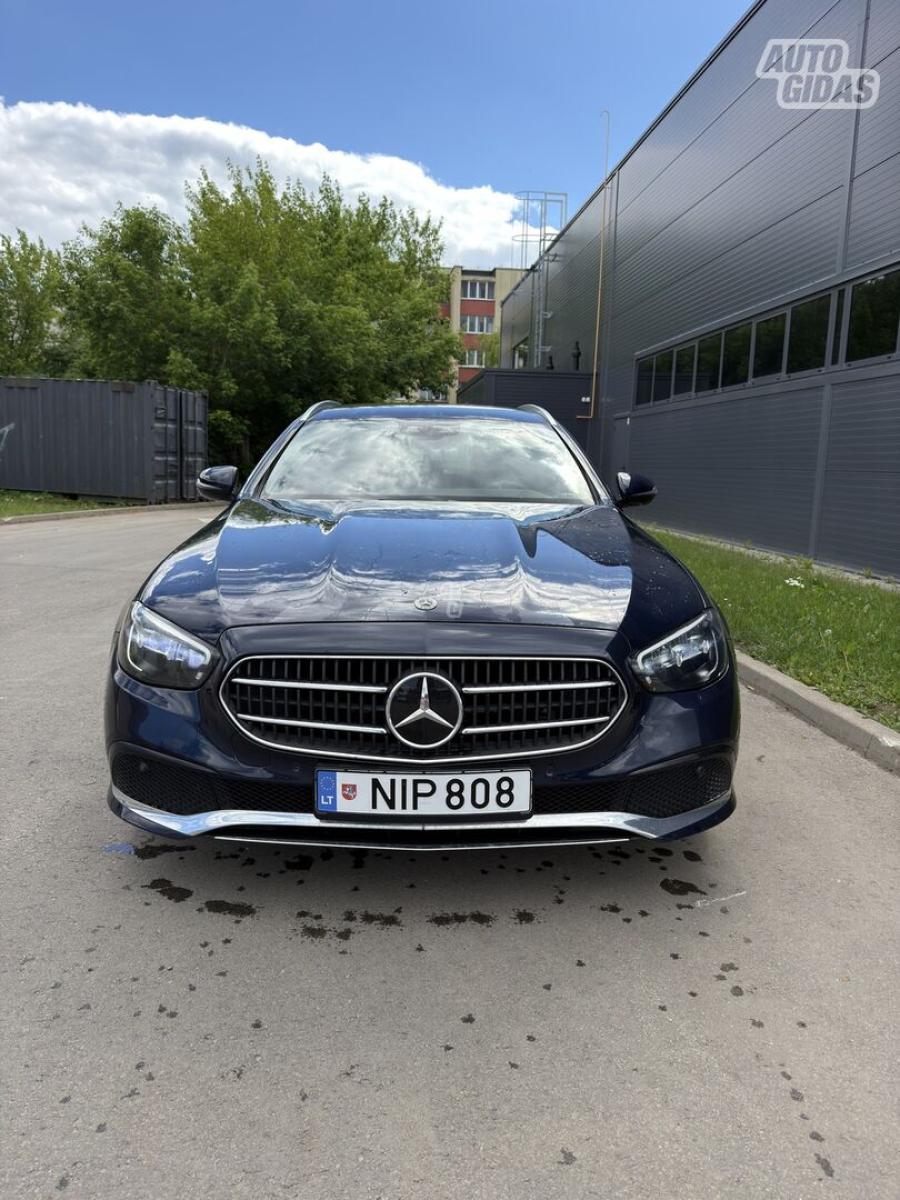 Mercedes-Benz E 220 2021 Panevēža, ar dzinēja tilpumu 2.00 L un nobraukumu 79 tūkst. km par 23000 €, foto 1 vietnē AUTOMOTO.COM.LV
