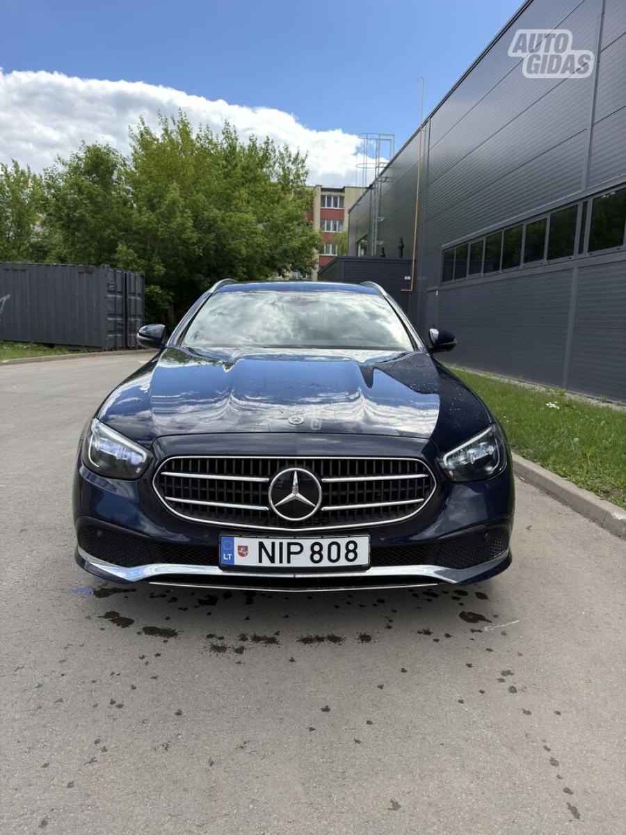 Mercedes-Benz E 220 2021 in Panevezys, with an engine capacity of 2.00 L and mileage of 79 thousand km for 22500 €, photo 1 on AUTOMOTO.COM.LV