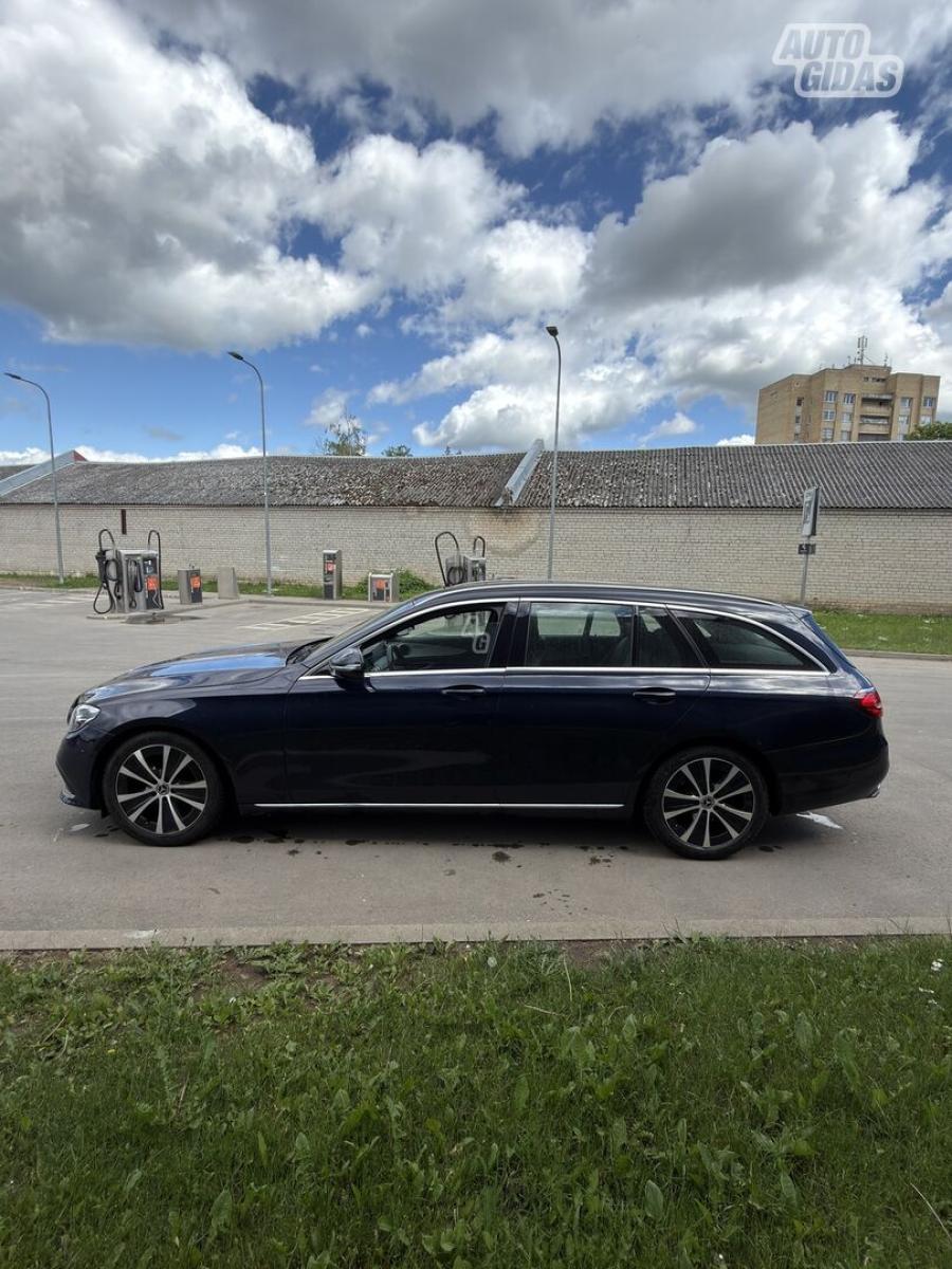 Mercedes-Benz E 220 2021 in Panevezys, with an engine capacity of 2.00 L and mileage of 79 thousand km for 22500 €, photo 9 on AUTOMOTO.COM.LV