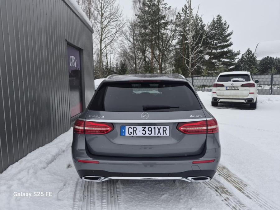Mercedes-Benz E 220 2023 Tauragė, ar dzinēja tilpumu 2.00 L un nobraukumu 202 tūkst. km par 21900 €, foto 5 vietnē AUTOMOTO.COM.LV