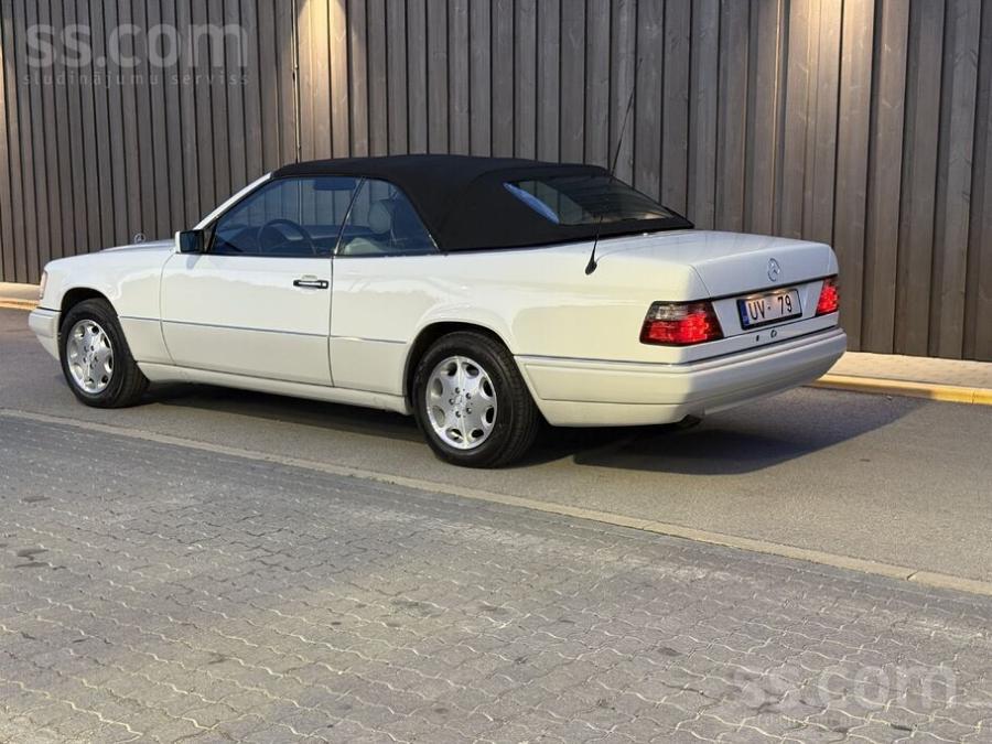 Balts Mercedes-Benz E 220 1996 Rīga, ar dzinēja tilpumu 2.20 L un nobraukumu 234 tūkst. km par 19400 €, foto 13 vietnē AUTOMOTO.COM.LV