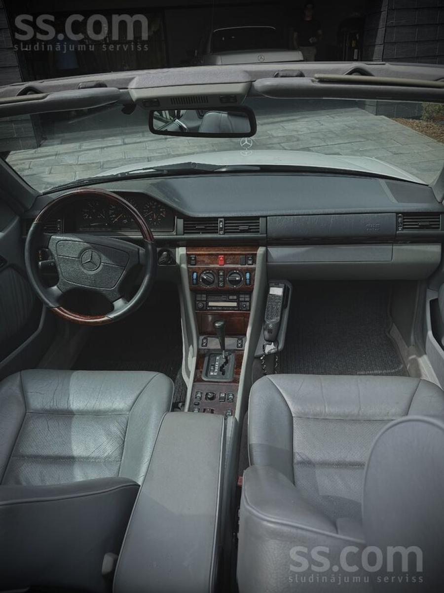Balts Mercedes-Benz E 220 1996 Rīga, ar dzinēja tilpumu 2.20 L un nobraukumu 234 tūkst. km par 19400 €, foto 17 vietnē AUTOMOTO.COM.LV
