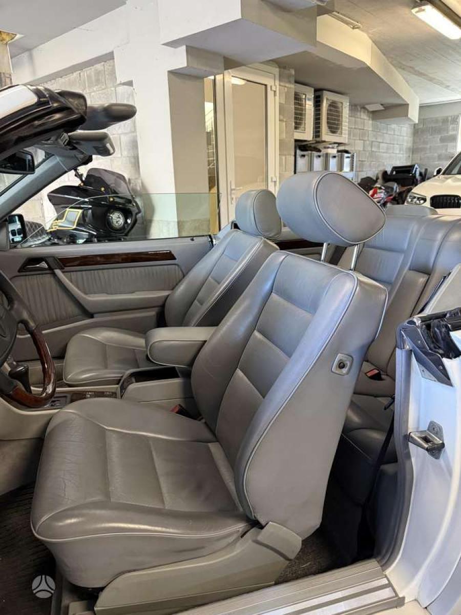 White Mercedes-Benz E 220 1996 in Riga, with an engine capacity of 2.20 L and mileage of 224 thousand km for 17200 €, photo 10 on AUTOMOTO.COM.LV