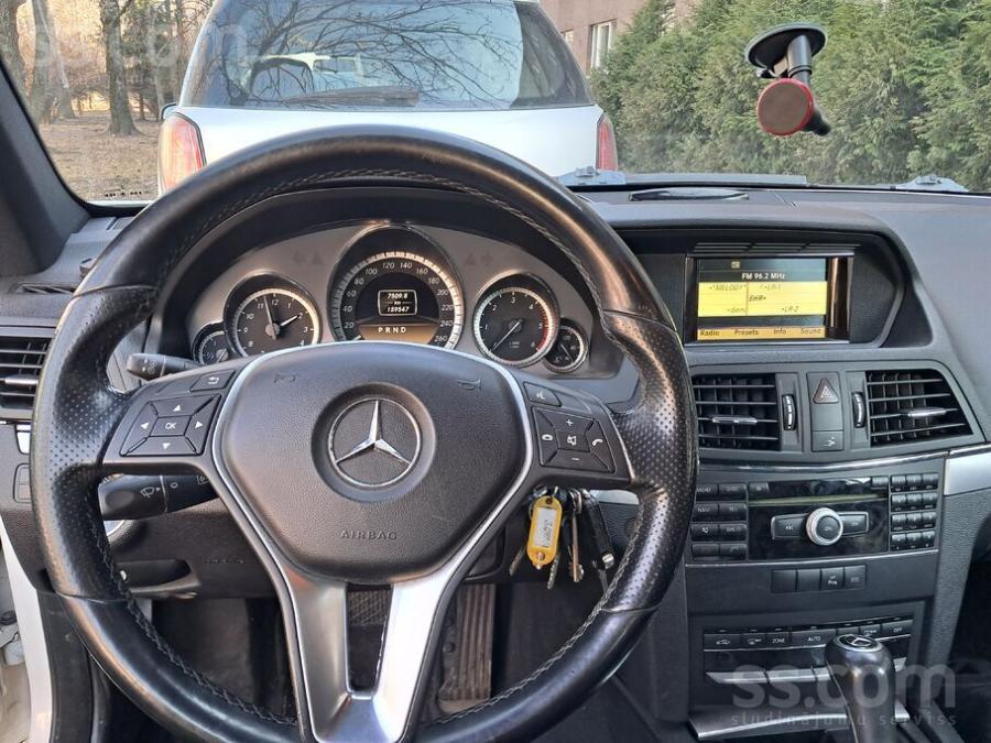 Balts Mercedes-Benz E 220 2011 Rīga, ar dzinēja tilpumu 2.20 L un nobraukumu 160 tūkst. km par 9500 €, foto 10 vietnē AUTOMOTO.COM.LV