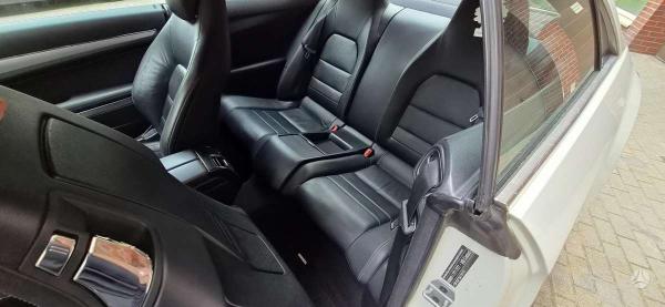 Balts Mercedes-Benz E 220 2011 Viļņa, ar dzinēja tilpumu 2.20 L un nobraukumu 309 tūkst. km par 6300 €, foto 10 vietnē AUTOMOTO.COM.LV