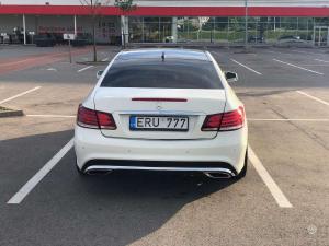 Белый Мерседес E 220 2012 в Клайпеда, объемом двигателя 2.14 л и пробегом 261 тыс. км за 15000 €, фото 8 на AUTOMOTO.COM.LV