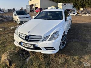 Balts Mercedes-Benz E 220 2013 Raseiniai, ar dzinēja tilpumu 2.00 L un nobraukumu 338 tūkst. km par 8000 €, foto 2 vietnē AUTOMOTO.COM.LV