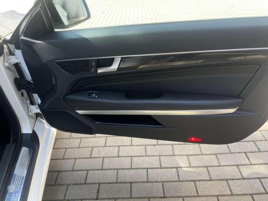 Balts Mercedes-Benz E 220 2013 Alīta, ar dzinēja tilpumu 2.14 L un nobraukumu 287 tūkst. km par 11250 €, foto 26 vietnē AUTOMOTO.COM.LV