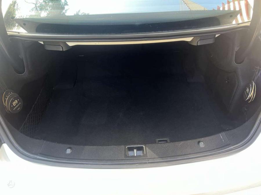 Balts Mercedes-Benz E 220 2013 Alīta, ar dzinēja tilpumu 2.14 L un nobraukumu 287 tūkst. km par 11250 €, foto 33 vietnē AUTOMOTO.COM.LV