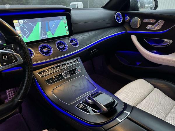 Белый Мерседес E 220 2018 в Каунас, объемом двигателя 1.96 л и пробегом 156 тыс. км за 34000 €, фото 11 на AUTOMOTO.COM.LV