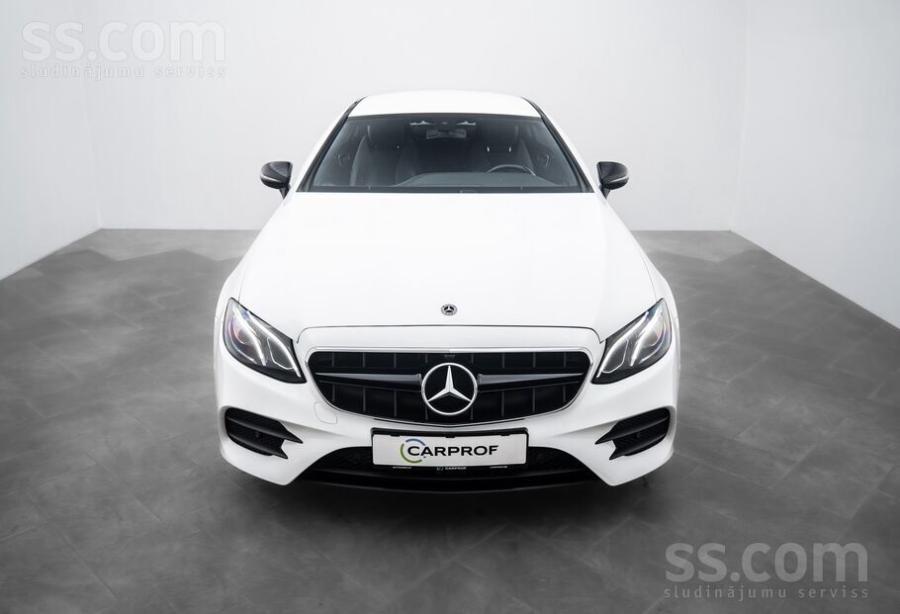White Mercedes-Benz E 220 2018 in Tallinn, with an engine capacity of 2.00 L and mileage of 162 thousand km for 24699 €, photo 3 on AUTOMOTO.COM.LV