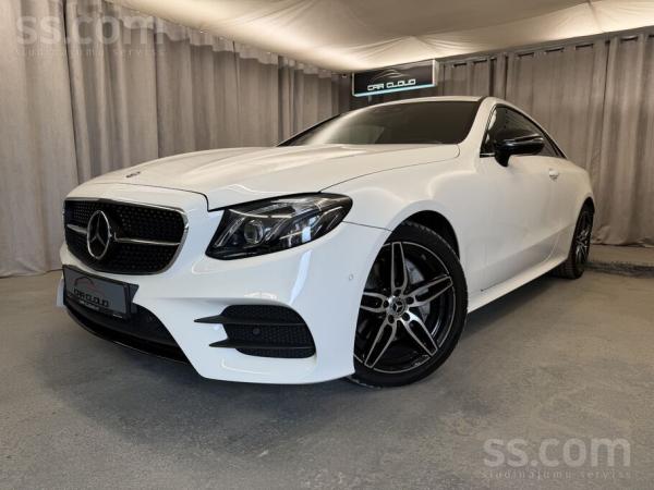 Белый Мерседес E 220 2018 в Рига, объемом двигателя 2.00 л и пробегом 136 тыс. км за 24990 €, фото 1 на AUTOMOTO.COM.LV