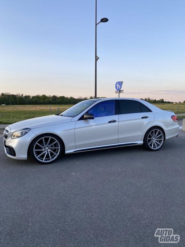 White Mercedes-Benz E 220 2009 in Kaunas, with an engine capacity of 2.10 L and mileage of 381 thousand km for 8400 €, photo 4 on AUTOMOTO.COM.LV