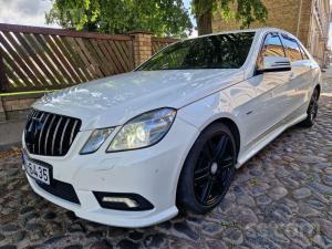 Белый Мерседес E 220 2011 в Талси, объемом двигателя 2.20 л и пробегом 301 тыс. км за 8700 €, фото 3 на AUTOMOTO.COM.LV