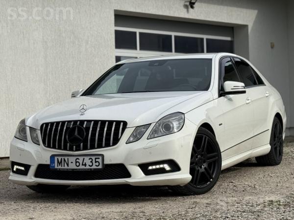White Mercedes-Benz E 220 2011 in Tukums, with an engine capacity of 2.20 L and mileage of 300 thousand km for 6799 €, photo 3 on AUTOMOTO.COM.LV