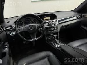 Белый Мерседес E 220 2011 в Тукумс, объемом двигателя 2.20 л и пробегом 300 тыс. км за 6799 €, фото 7 на AUTOMOTO.COM.LV