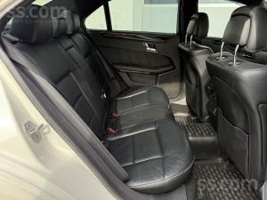 Белый Мерседес E 220 2011 в Тукумс, объемом двигателя 2.20 л и пробегом 300 тыс. км за 6799 €, фото 10 на AUTOMOTO.COM.LV