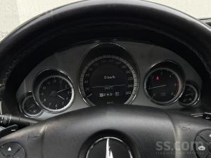 Белый Мерседес E 220 2011 в Тукумс, объемом двигателя 2.20 л и пробегом 300 тыс. км за 6799 €, фото 11 на AUTOMOTO.COM.LV