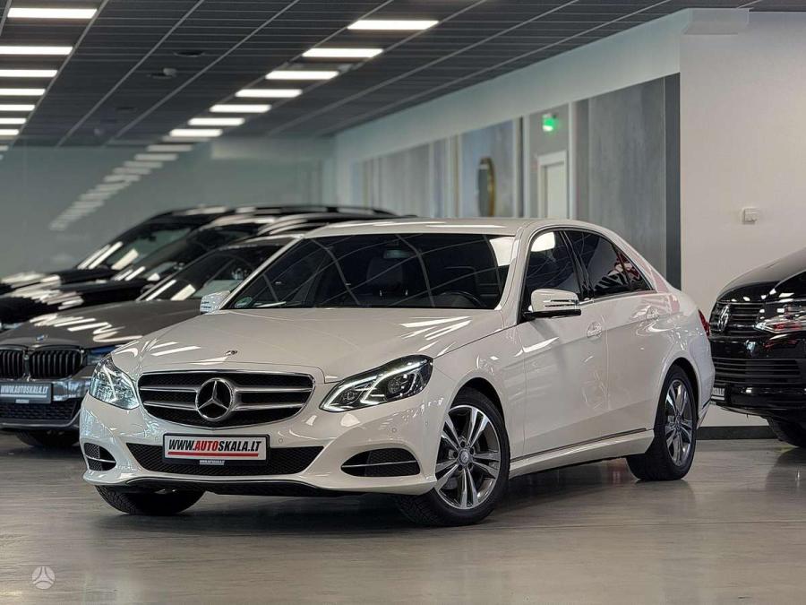 White Mercedes-Benz E 220 2013 in Klaipeda, with an engine capacity of 2.14 L and mileage of 234 thousand km for 13500 €, photo 1 on AUTOMOTO.COM.LV