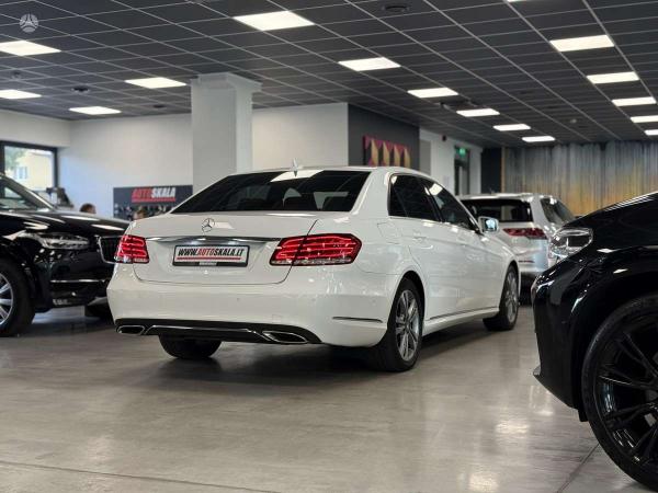 Balts Mercedes-Benz E 220 2013 Klaipėda, ar dzinēja tilpumu 2.14 L un nobraukumu 234 tūkst. km par 13500 €, foto 2 vietnē AUTOMOTO.COM.LV