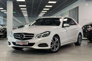 White Mercedes-Benz E 220 2013 in Klaipeda, with an engine capacity of 2.14 L and mileage of 234 thousand km for 13500 €, photo 12 on AUTOMOTO.COM.LV
