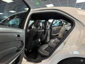 White Mercedes-Benz E 220 2013 in Klaipeda, with an engine capacity of 2.14 L and mileage of 234 thousand km for 13500 €, photo 22 on AUTOMOTO.COM.LV