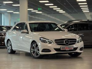 White Mercedes-Benz E 220 2013 in Klaipeda, with an engine capacity of 2.14 L and mileage of 234 thousand km for 13500 €, photo 28 on AUTOMOTO.COM.LV