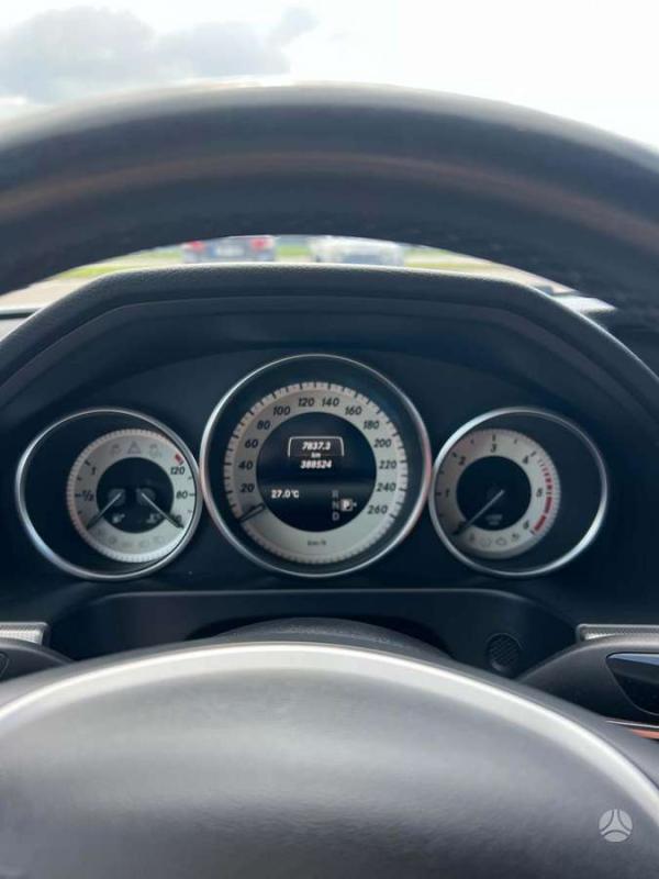 White Mercedes-Benz E 220 2014 in Marijampole, with an engine capacity of 2.14 L and mileage of 389 thousand km for 7300 €, photo 5 on AUTOMOTO.COM.LV