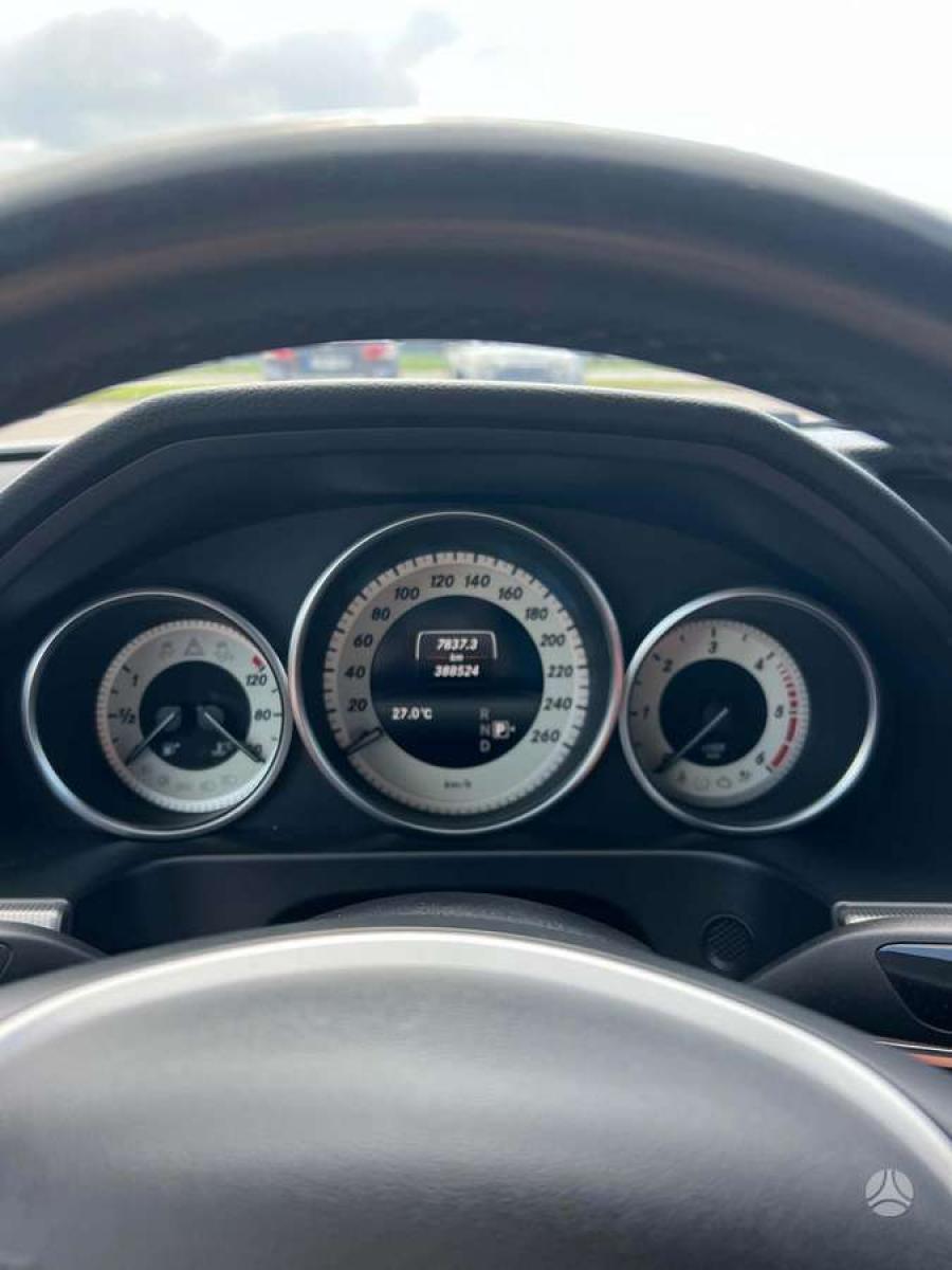 White Mercedes-Benz E 220 2014 in Marijampole, with an engine capacity of 2.14 L and mileage of 389 thousand km for 7300 €, photo 6 on AUTOMOTO.COM.LV