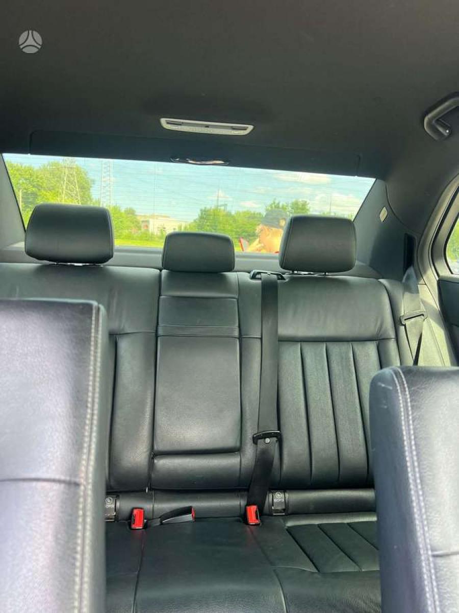 White Mercedes-Benz E 220 2014 in Marijampole, with an engine capacity of 2.14 L and mileage of 389 thousand km for 7300 €, photo 16 on AUTOMOTO.COM.LV