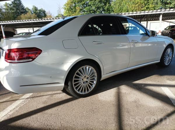 Balts Mercedes-Benz E 220 2014 Rīga, ar dzinēja tilpumu 2.20 L un nobraukumu 208 tūkst. km par 12900 €, foto 3 vietnē AUTOMOTO.COM.LV