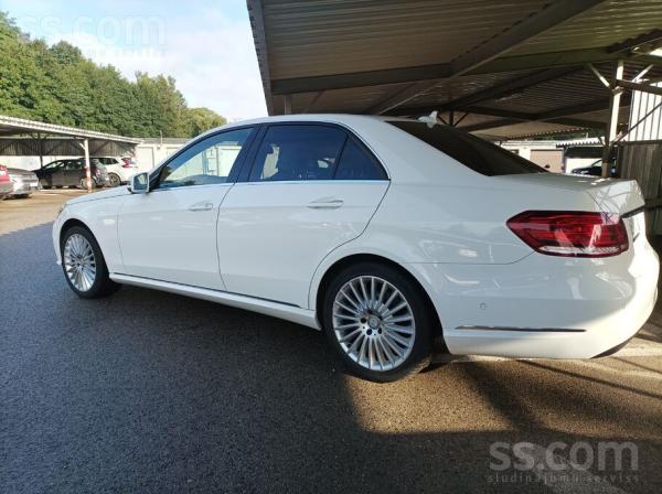 Balts Mercedes-Benz E 220 2014 Rīga, ar dzinēja tilpumu 2.20 L un nobraukumu 208 tūkst. km par 12900 €, foto 4 vietnē AUTOMOTO.COM.LV