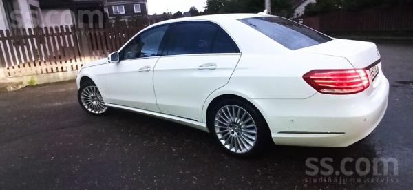 Balts Mercedes-Benz E 220 2014 Rīga, ar dzinēja tilpumu 2.20 L un nobraukumu 208 tūkst. km par 12900 €, foto 9 vietnē AUTOMOTO.COM.LV