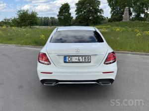 Balts Mercedes-Benz E 220 2016 Rīga, ar dzinēja tilpumu 2.00 L un nobraukumu 0 tūkst. km par 18450 €, foto 8 vietnē AUTOMOTO.COM.LV