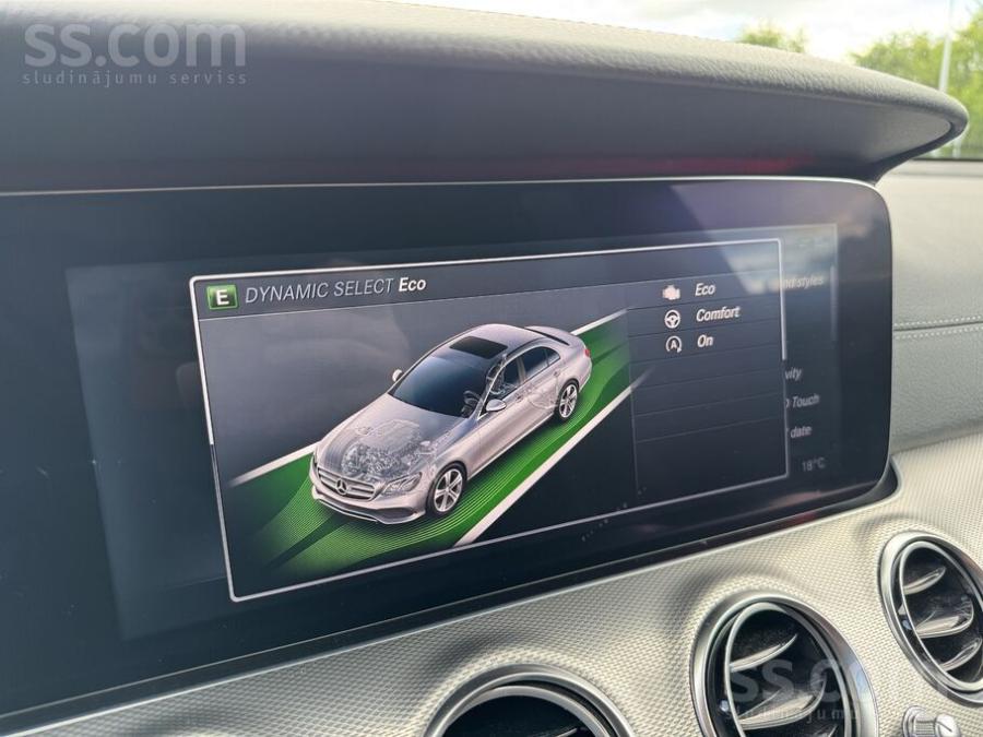 Balts Mercedes-Benz E 220 2016 Rīga, ar dzinēja tilpumu 2.00 L un nobraukumu 0 tūkst. km par 18450 €, foto 28 vietnē AUTOMOTO.COM.LV