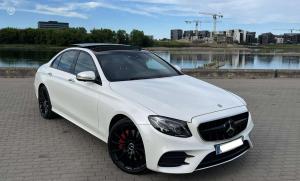 Белый Мерседес E 220 2016 в Каунас, объемом двигателя 1.95 л и пробегом 122 тыс. км за 25700 €, фото  на AUTOMOTO.COM.LV