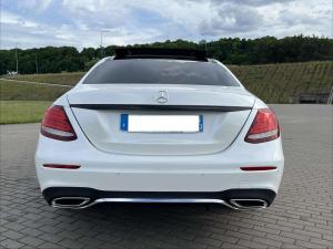Белый Мерседес E 220 2016 в Каунас, объемом двигателя 1.95 л и пробегом 122 тыс. км за 25700 €, фото 7 на AUTOMOTO.COM.LV