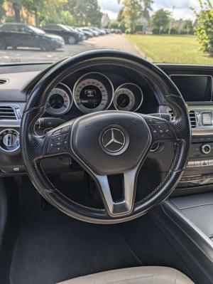 Белый Мерседес E 220 2016 в Вильнюс, объемом двигателя 2.14 л и пробегом 0 тыс. км за 15000 €, фото 31 на AUTOMOTO.COM.LV