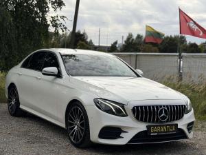 White Mercedes-Benz E 220 2016 in Siauliai, with an engine capacity of 2.14 L and mileage of 235 thousand km for 18999 €, photo 18 on AUTOMOTO.COM.LV
