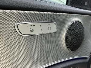 White Mercedes-Benz E 220 2016 in Siauliai, with an engine capacity of 2.14 L and mileage of 235 thousand km for 18999 €, photo 35 on AUTOMOTO.COM.LV
