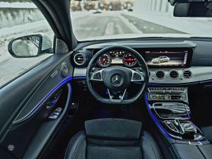 Balts Mercedes-Benz E 220 2017 Viļņa, ar dzinēja tilpumu 1.95 L un nobraukumu 289 tūkst. km par 19800 €, foto 17 vietnē AUTOMOTO.COM.LV