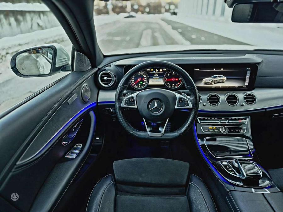 Balts Mercedes-Benz E 220 2017 Viļņa, ar dzinēja tilpumu 1.95 L un nobraukumu 289 tūkst. km par 19800 €, foto 17 vietnē AUTOMOTO.COM.LV