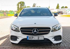 White Mercedes-Benz E 220 2017 in Cesis, with an engine capacity of 2.00 L and mileage of 155 thousand km for 23350 €, photo  on AUTOMOTO.COM.LV