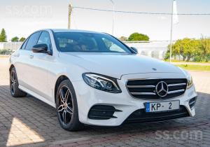 White Mercedes-Benz E 220 2017 in Cesis, with an engine capacity of 2.00 L and mileage of 155 thousand km for 23350 €, photo 9 on AUTOMOTO.COM.LV